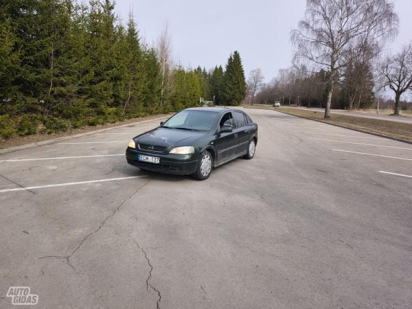 Zaļš Opel Astra 2002 Šauļi, ar dzinēja tilpumu 1.70 L un nobraukumu 234 tūkst. km par 500 €, foto 1 vietnē AUTOMOTO.COM.LV