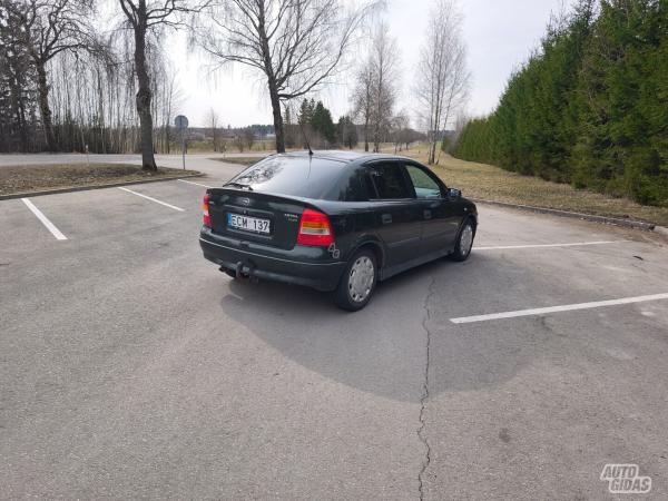 Zaļš Opel Astra 2002 Šauļi, ar dzinēja tilpumu 1.70 L un nobraukumu 234 tūkst. km par 500 €, foto 4 vietnē AUTOMOTO.COM.LV