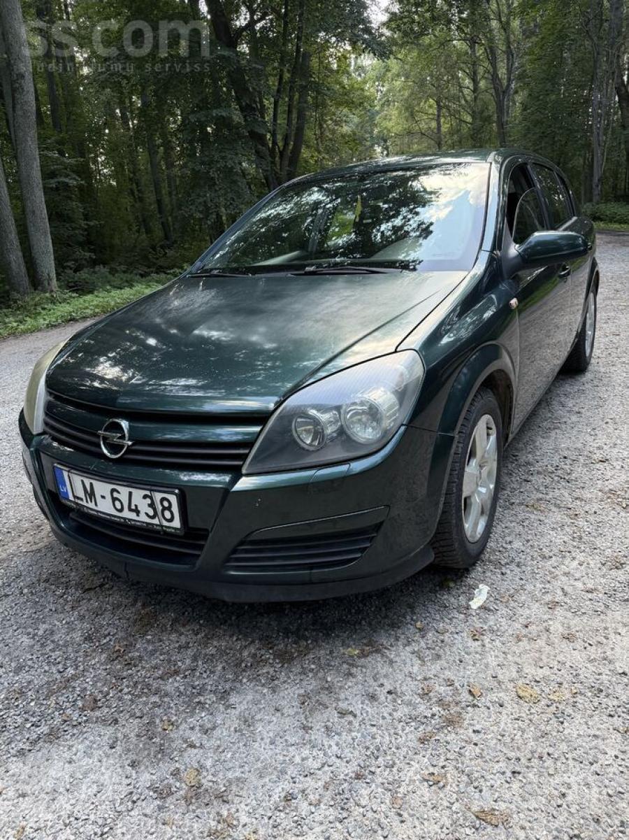 Green Opel Astra 2005 in Riga, with an engine capacity of 1.70 L and mileage of 255 thousand km for 1450 €, photo 7 on AUTOMOTO.COM.LV