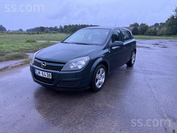 Zaļš Opel Astra 2005 Rīga, ar dzinēja tilpumu 1.70 L un nobraukumu 260 tūkst. km par 1150 €, foto 4 vietnē AUTOMOTO.COM.LV