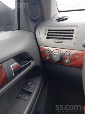Zaļš Opel Astra 2005 Liepāja, ar dzinēja tilpumu 1.70 L un nobraukumu 303 tūkst. km par 1500 €, foto 10 vietnē AUTOMOTO.COM.LV