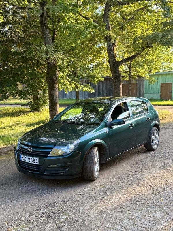 Zaļš Opel Astra 2006 Rēzekne, ar dzinēja tilpumu 1.90 L un nobraukumu 247 tūkst. km par 1350 €, foto 5 vietnē AUTOMOTO.COM.LV
