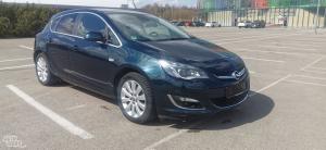 Green Opel Astra 2014 in Siauliai, with an engine capacity of 1.70 L and mileage of 161 thousand km for 4450 €, photo 4 on AUTOMOTO.COM.LV