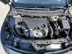 Green Opel Astra 2016 in Siauliai, with an engine capacity of 1.60 L and mileage of 210 thousand km for 4950 €, photo 23 on AUTOMOTO.COM.LV