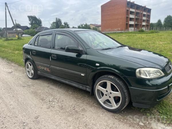Zaļš Opel Astra 1998 Jelgava, ar dzinēja tilpumu 1.60 L un nobraukumu 271 tūkst. km par 500 €, foto 5 vietnē AUTOMOTO.COM.LV