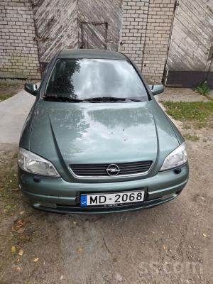 Zaļš Opel Astra 1999 Liepāja, ar dzinēja tilpumu 2.00 L un nobraukumu 340 tūkst. km par 1750 €, foto  vietnē AUTOMOTO.COM.LV