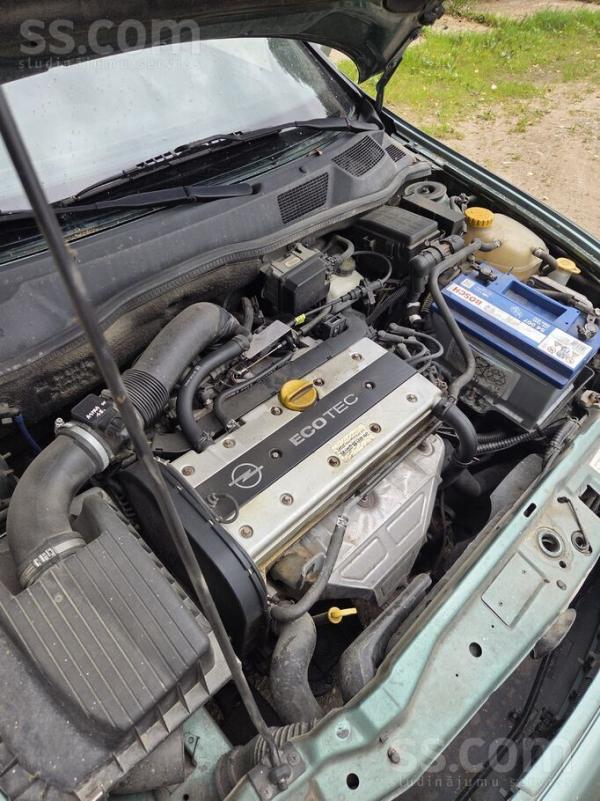 Zaļš Opel Astra 1999 Liepāja, ar dzinēja tilpumu 2.00 L un nobraukumu 340 tūkst. km par 1750 €, foto 6 vietnē AUTOMOTO.COM.LV