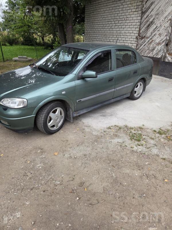 Zaļš Opel Astra 1999 Liepāja, ar dzinēja tilpumu 2.00 L un nobraukumu 340 tūkst. km par 1750 €, foto 7 vietnē AUTOMOTO.COM.LV