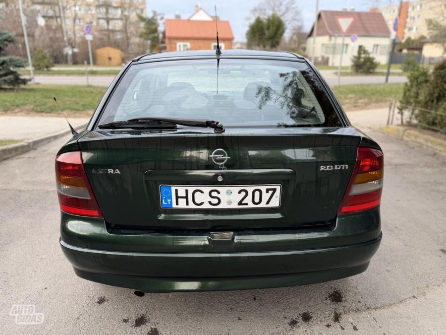 Green Opel Astra 2003 in Kaunas, with an engine capacity of 2.00 L and mileage of 350 thousand km for 1250 €, photo 7 on AUTOMOTO.COM.LV