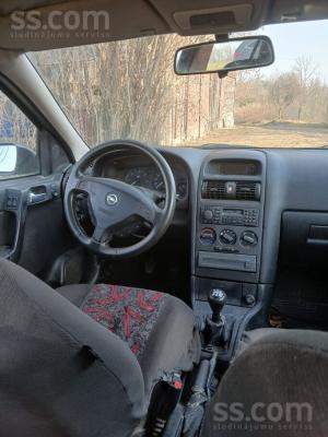 Zaļš Opel Astra 2000 Dobele, ar dzinēja tilpumu 2.00 L un nobraukumu 226 tūkst. km par 297 €, foto 6 vietnē AUTOMOTO.COM.LV