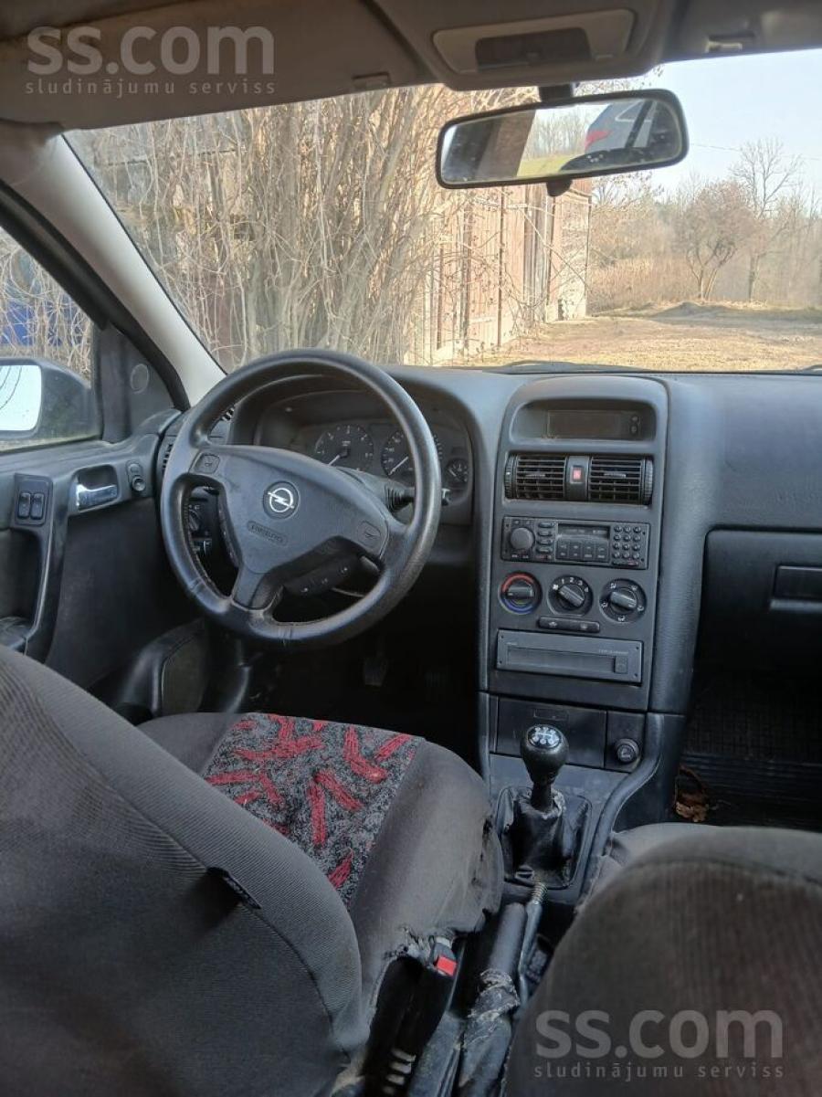 Zaļš Opel Astra 2000 Dobele, ar dzinēja tilpumu 2.00 L un nobraukumu 226 tūkst. km par 297 €, foto 6 vietnē AUTOMOTO.COM.LV