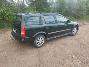Green Opel Astra 2001 in Riga, with an engine capacity of 1.60 L and mileage of 302 thousand km for 550 €, photo 5 on AUTOMOTO.COM.LV