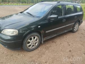 Green Opel Astra 2001 in Riga, with an engine capacity of 1.60 L and mileage of 302 thousand km for 550 €, photo 10 on AUTOMOTO.COM.LV