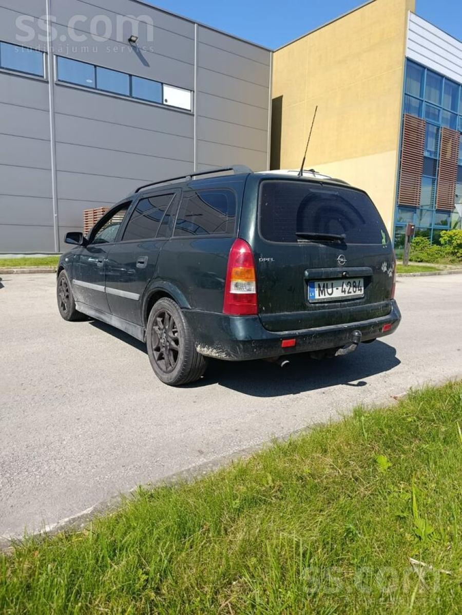 Zaļš Opel Astra 2001 Rīga, ar dzinēja tilpumu 1.70 L un nobraukumu 200 tūkst. km par 700 €, foto 1 vietnē AUTOMOTO.COM.LV