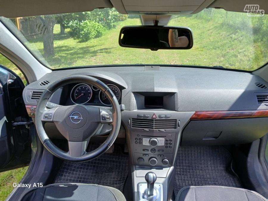 Zaļš Opel Astra 2004 Kaišiadorys, ar dzinēja tilpumu 1.60 L un nobraukumu 196 tūkst. km par 1680 €, foto 10 vietnē AUTOMOTO.COM.LV