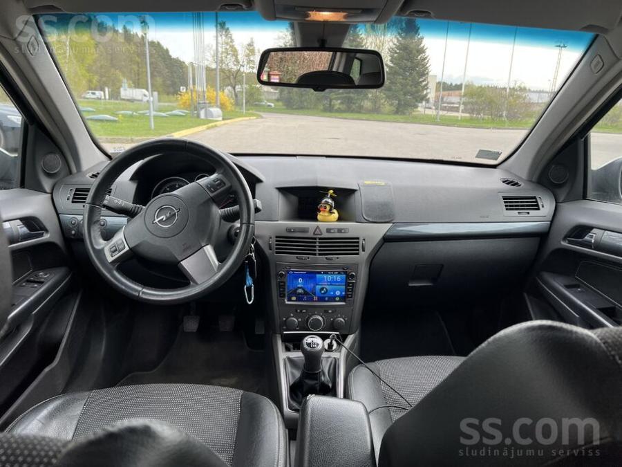 Zaļš Opel Astra 2005 Rīga, ar dzinēja tilpumu 1.90 L un nobraukumu 343 tūkst. km par 500 €, foto 6 vietnē AUTOMOTO.COM.LV