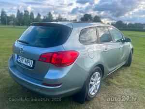 Zaļš Opel Astra 2012 Narva, ar dzinēja tilpumu 1.60 L un nobraukumu 310 tūkst. km par 2200 €, foto 13 vietnē AUTOMOTO.COM.LV