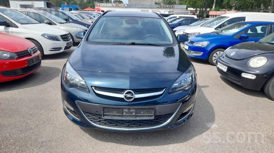 Zaļš Opel Astra 2015 Rīga, ar dzinēja tilpumu 1.60 L un nobraukumu 162 tūkst. km par 5400 €, foto 1 vietnē AUTOMOTO.COM.LV