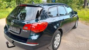 Zaļš Opel Astra 2015 Rīga, ar dzinēja tilpumu 1.60 L un nobraukumu 162 tūkst. km par 5400 €, foto 12 vietnē AUTOMOTO.COM.LV