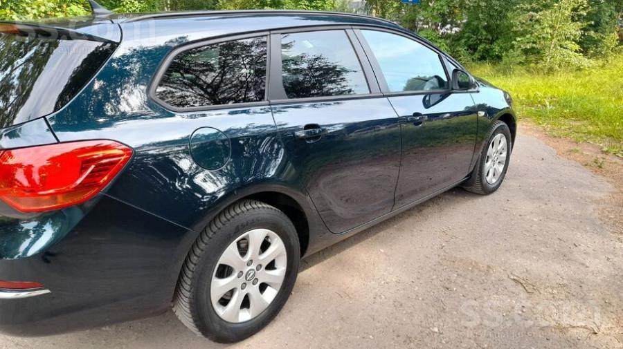 Zaļš Opel Astra 2015 Rīga, ar dzinēja tilpumu 1.60 L un nobraukumu 162 tūkst. km par 5400 €, foto 13 vietnē AUTOMOTO.COM.LV