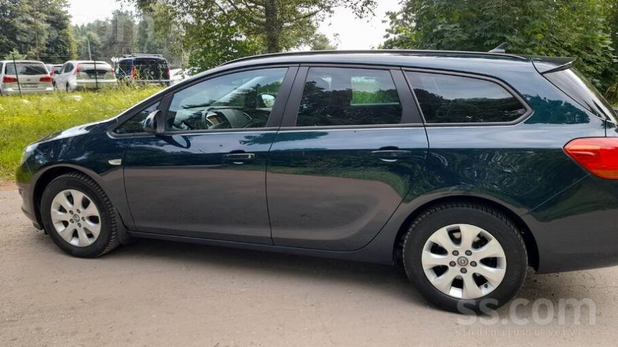Zaļš Opel Astra 2015 Rīga, ar dzinēja tilpumu 1.60 L un nobraukumu 162 tūkst. km par 5400 €, foto 15 vietnē AUTOMOTO.COM.LV