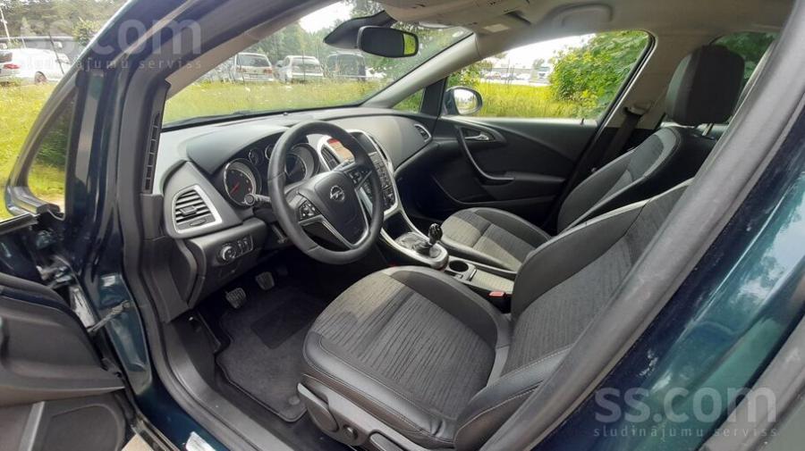 Zaļš Opel Astra 2015 Rīga, ar dzinēja tilpumu 1.60 L un nobraukumu 162 tūkst. km par 5400 €, foto 16 vietnē AUTOMOTO.COM.LV