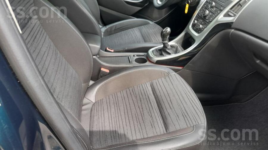 Zaļš Opel Astra 2015 Rīga, ar dzinēja tilpumu 1.60 L un nobraukumu 162 tūkst. km par 5400 €, foto 27 vietnē AUTOMOTO.COM.LV