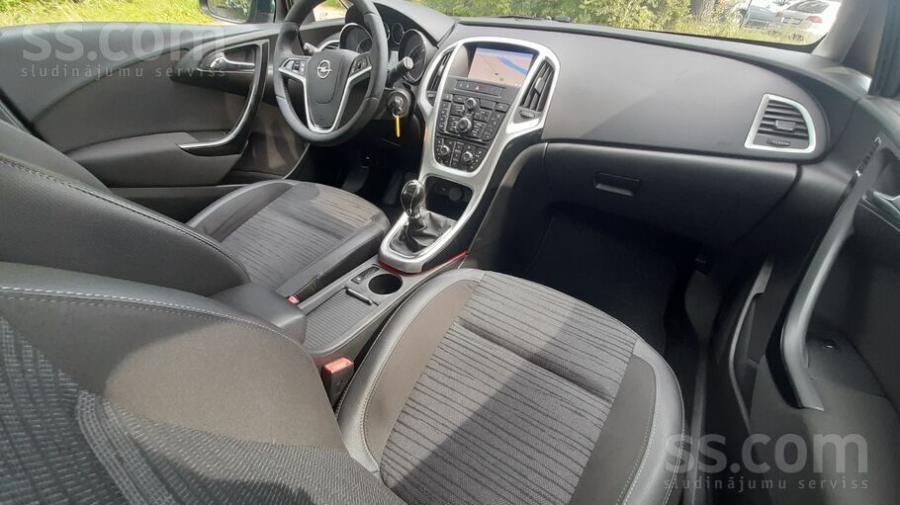Zaļš Opel Astra 2015 Rīga, ar dzinēja tilpumu 1.60 L un nobraukumu 162 tūkst. km par 5400 €, foto 33 vietnē AUTOMOTO.COM.LV