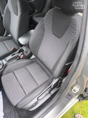 Green Opel Astra 2017 in Alytus, with an engine capacity of 1.60 L and mileage of 247 thousand km for 5800 €, photo 13 on AUTOMOTO.COM.LV