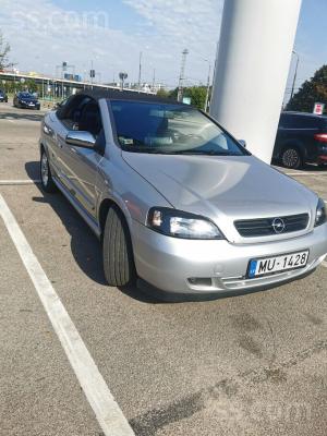 Pelēks Opel Astra 2002 Rīga, ar dzinēja tilpumu 1.80 L un nobraukumu 282 tūkst. km par 500 €, foto 1 vietnē AUTOMOTO.COM.LV