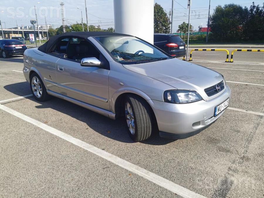 Pelēks Opel Astra 2002 Rīga, ar dzinēja tilpumu 1.80 L un nobraukumu 282 tūkst. km par 500 €, foto 8 vietnē AUTOMOTO.COM.LV