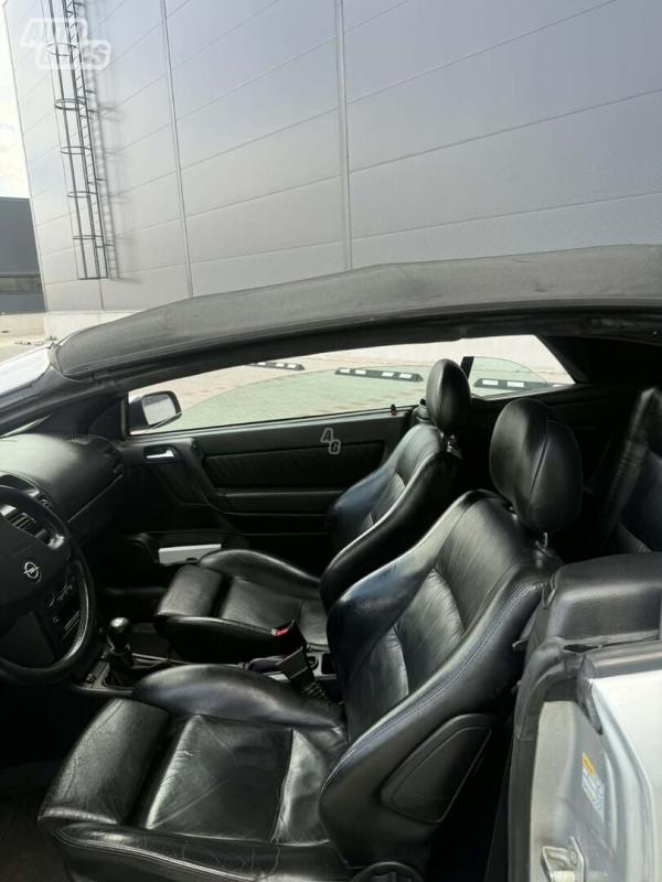 Pelēks Opel Astra 2002 Šauļi, ar dzinēja tilpumu 1.60 L un nobraukumu 230 tūkst. km par 1450 €, foto 7 vietnē AUTOMOTO.COM.LV