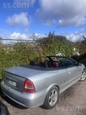 Grey Opel Astra 2003 in Liepaja, with an engine capacity of 2.20 L and mileage of 320 thousand km for 800 €, photo  on AUTOMOTO.COM.LV