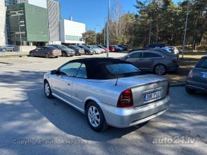 Grey Opel Astra 2005 in Tallinn, with an engine capacity of 2.20 L and mileage of 124 thousand km for 2995 €, photo 4 on AUTOMOTO.COM.LV