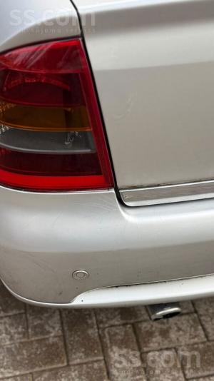 Grey Opel Astra 2005 in Riga, with an engine capacity of 2.20 L and mileage of 293 thousand km for 900 €, photo 6 on AUTOMOTO.COM.LV