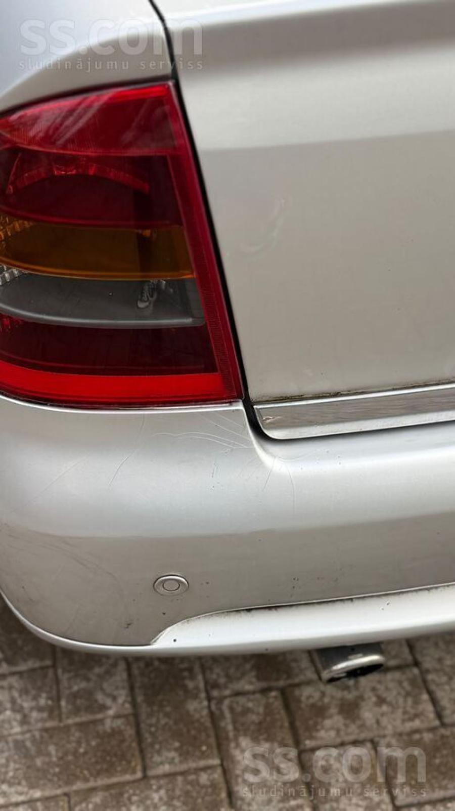 Grey Opel Astra 2005 in Riga, with an engine capacity of 2.20 L and mileage of 293 thousand km for 900 €, photo 6 on AUTOMOTO.COM.LV