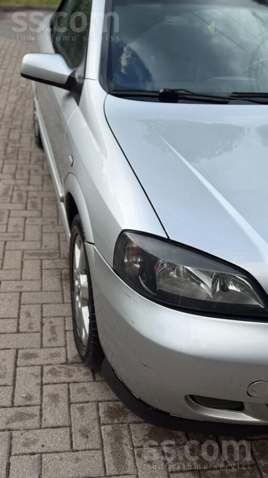 Grey Opel Astra 2005 in Riga, with an engine capacity of 2.20 L and mileage of 293 thousand km for 900 €, photo 9 on AUTOMOTO.COM.LV