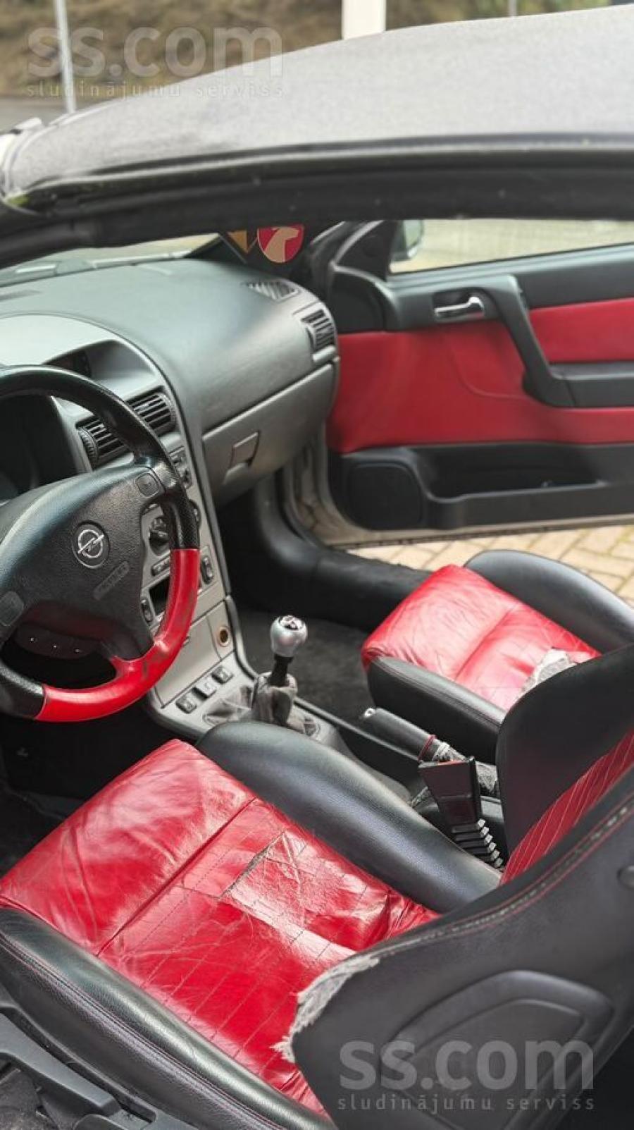 Grey Opel Astra 2005 in Riga, with an engine capacity of 2.20 L and mileage of 293 thousand km for 900 €, photo 10 on AUTOMOTO.COM.LV