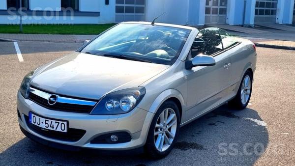 Pelēks Opel Astra 2006 Cēsis, ar dzinēja tilpumu 2.00 L un nobraukumu 193 tūkst. km par 2400 €, foto 1 vietnē AUTOMOTO.COM.LV