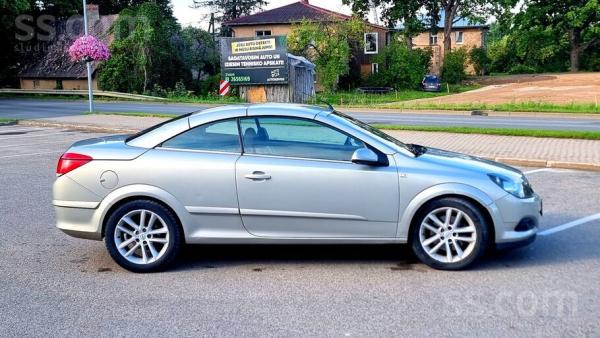 Pelēks Opel Astra 2006 Cēsis, ar dzinēja tilpumu 2.00 L un nobraukumu 193 tūkst. km par 2400 €, foto 9 vietnē AUTOMOTO.COM.LV