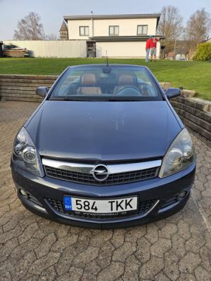 Grey Opel Astra 2006 in Narva, with an engine capacity of 1.90 L and mileage of 325 thousand km for 1900 €, photo  on AUTOMOTO.COM.LV