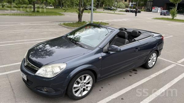 Pelēks Opel Astra 2007 Rīga, ar dzinēja tilpumu 1.60 L un nobraukumu 217 tūkst. km par 3000 €, foto 1 vietnē AUTOMOTO.COM.LV