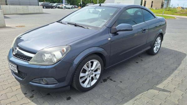 Pelēks Opel Astra 2007 Kauņa, ar dzinēja tilpumu 1.91 L un nobraukumu 210 tūkst. km par 2200 €, foto 1 vietnē AUTOMOTO.COM.LV