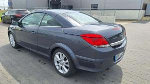 Pelēks Opel Astra 2007 Kauņa, ar dzinēja tilpumu 1.91 L un nobraukumu 210 tūkst. km par 2200 €, foto 5 vietnē AUTOMOTO.COM.LV