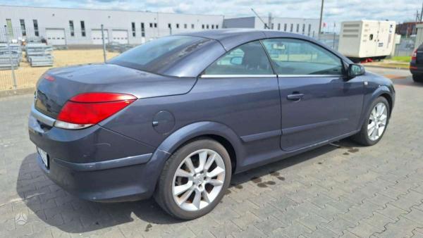 Pelēks Opel Astra 2007 Kauņa, ar dzinēja tilpumu 1.91 L un nobraukumu 210 tūkst. km par 2200 €, foto 6 vietnē AUTOMOTO.COM.LV