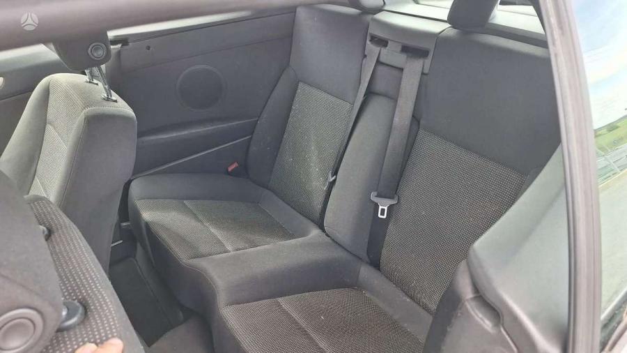 Pelēks Opel Astra 2007 Kauņa, ar dzinēja tilpumu 1.91 L un nobraukumu 210 tūkst. km par 2200 €, foto 15 vietnē AUTOMOTO.COM.LV