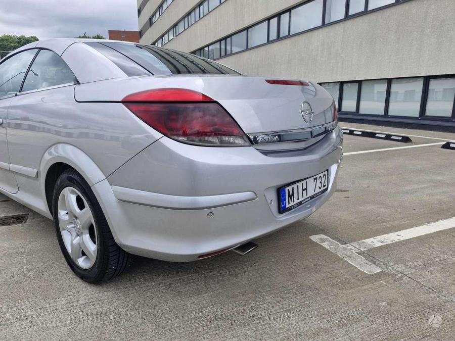Pelēks Opel Astra 2007 Viļņa, ar dzinēja tilpumu 1.91 L un nobraukumu 236 tūkst. km par 3150 €, foto 6 vietnē AUTOMOTO.COM.LV