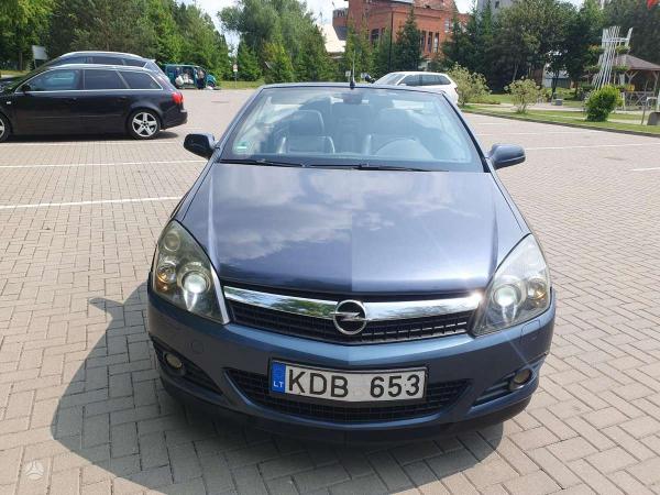 Серый Опель Астра 2007 в Казлу-Руда, объемом двигателя 1.90 л и пробегом 237 тыс. км за 1950 €, фото 4 на AUTOMOTO.COM.LV