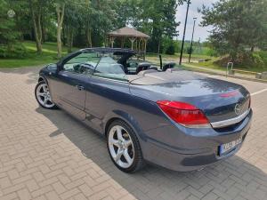 Pelēks Opel Astra 2007 Kazlų Rūda, ar dzinēja tilpumu 1.90 L un nobraukumu 237 tūkst. km par 1950 €, foto 8 vietnē AUTOMOTO.COM.LV