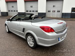 Grey Opel Astra 2007 in Tartu, with an engine capacity of 1.60 L and mileage of 150 thousand km for 3490 €, photo 7 on AUTOMOTO.COM.LV